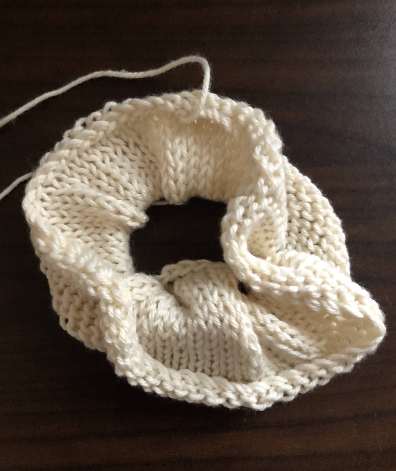 Super Cute Scrunchie Set [Knitting Pattern] - At Yarn's Length