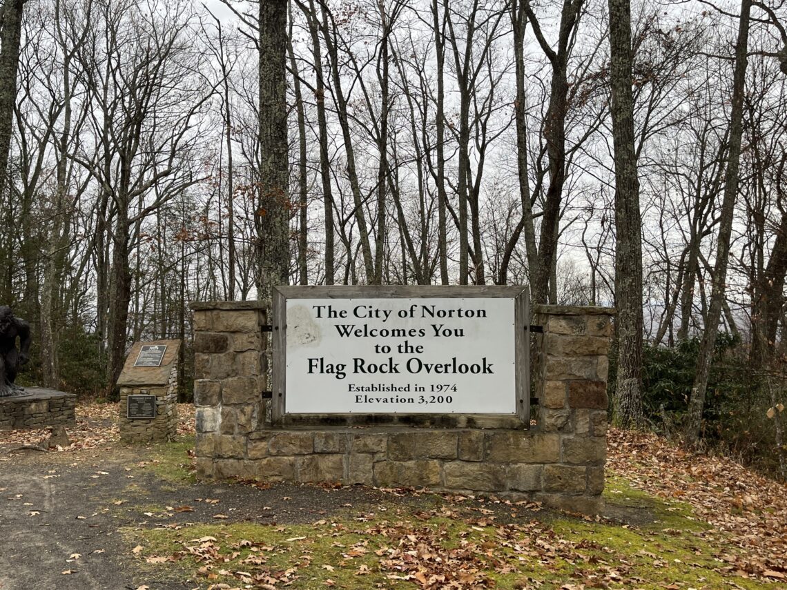 Flag Rock: Recreation Area and Wildlife Sanctuary - At Yarn's Length